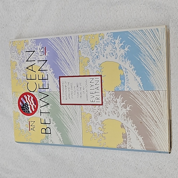 Other | 32 An Ocean Between Us | Poshmark